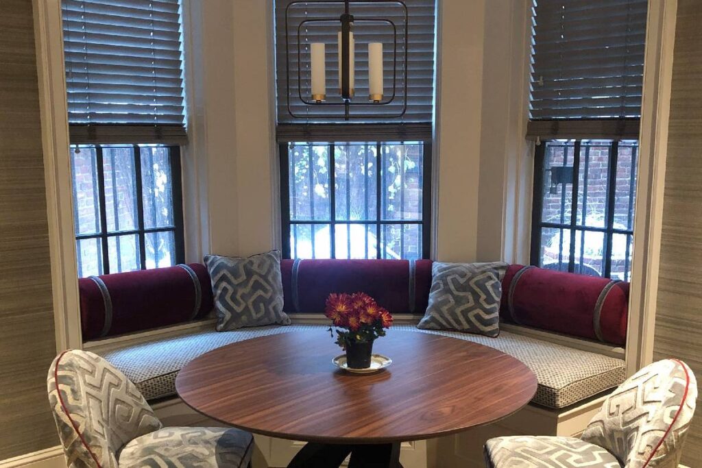 A Guide to Covering Gorgeous Bay Windows | Innuwindow